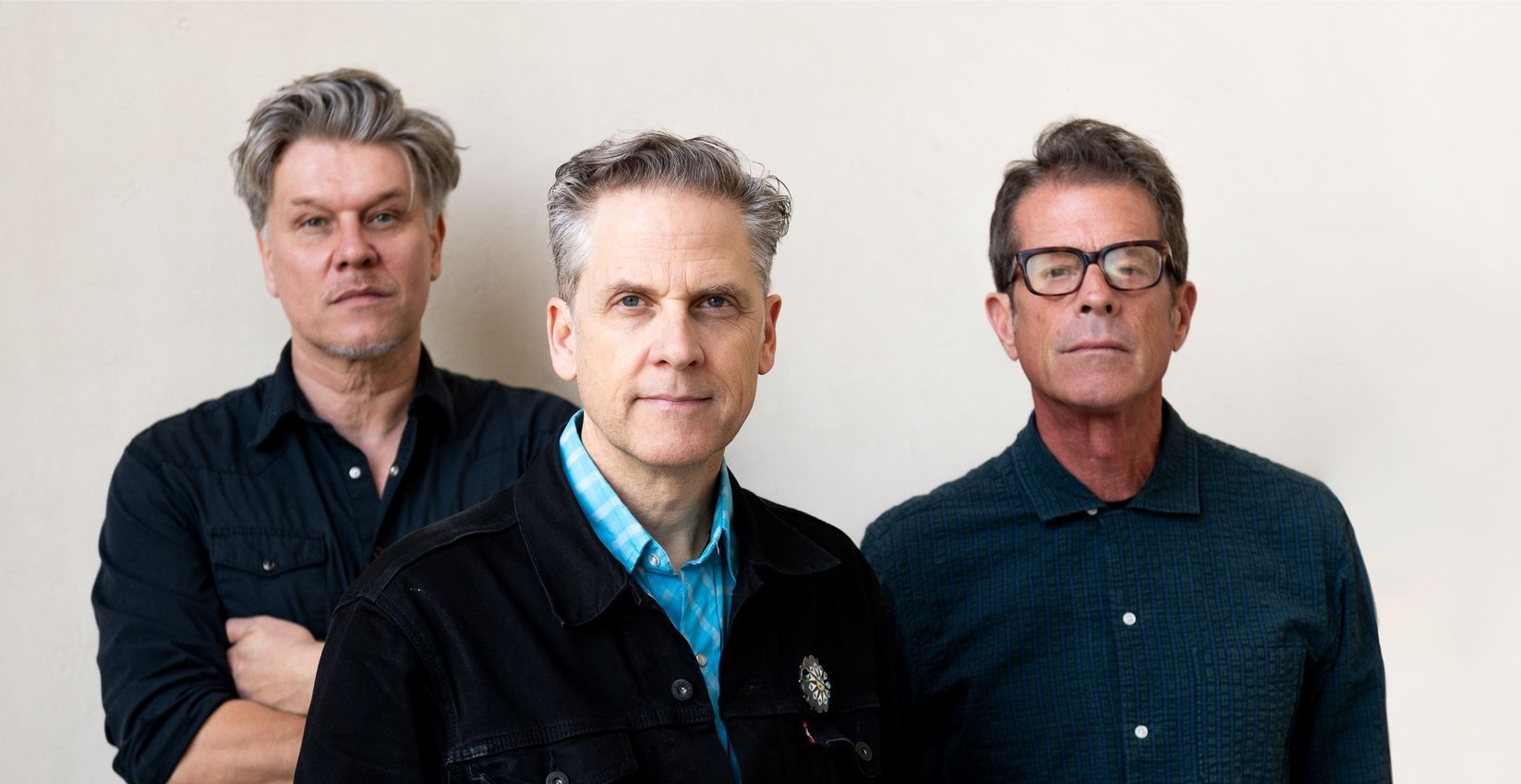 Calexico: Indie-Ikonen für ausgewählte Termine 2026 wieder live in ...